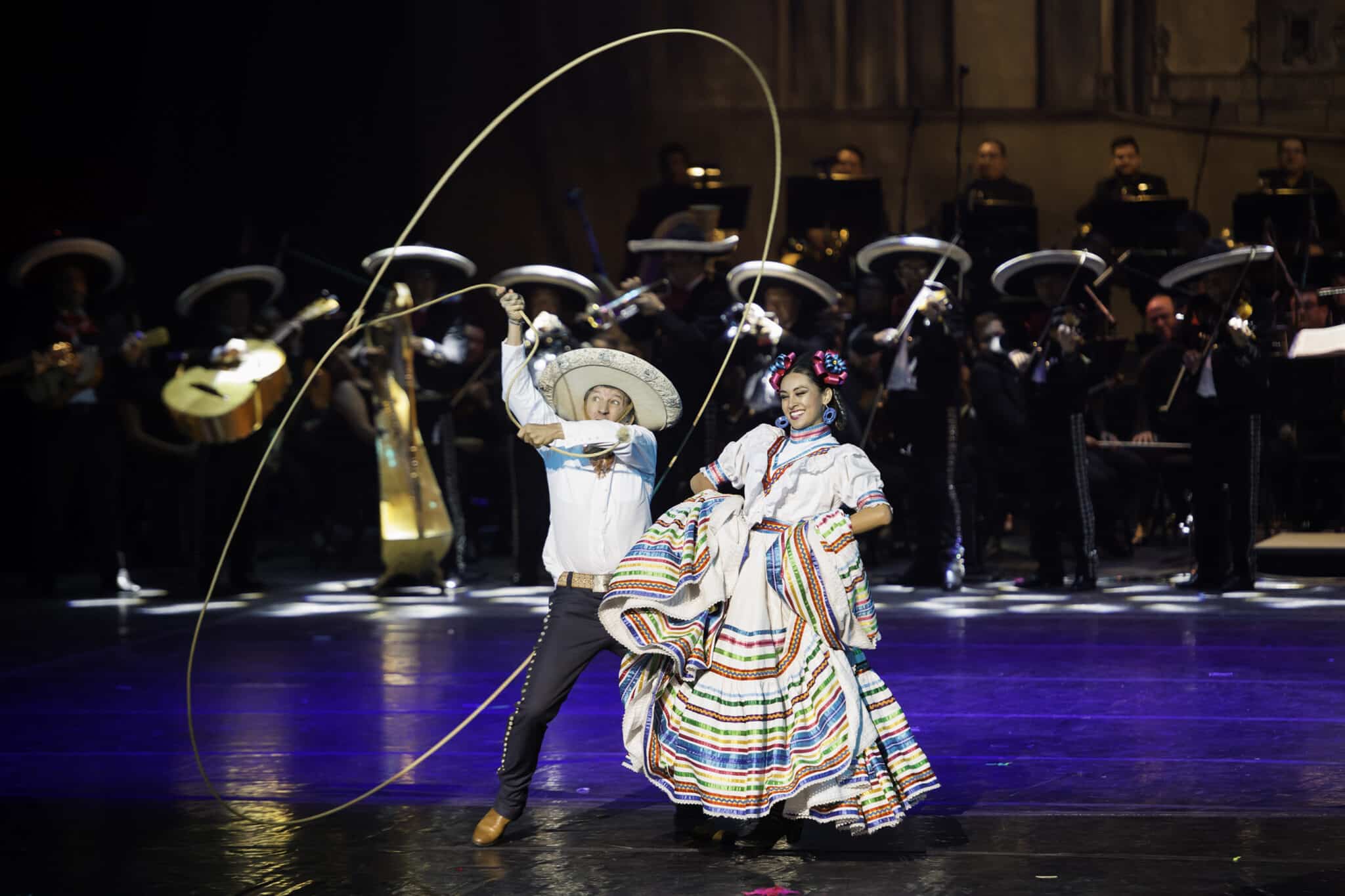 Ballet, mariachi y tradición: así regresa el Ballet Folklórico de ...